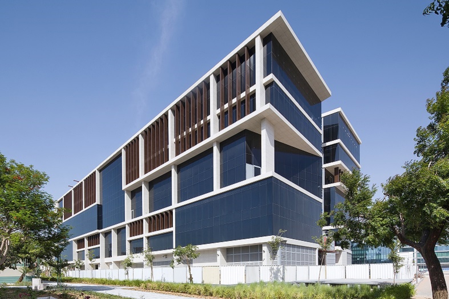 School of Textiles and Design: Reprogramming Education to Promote Collaboration and Creativity ...