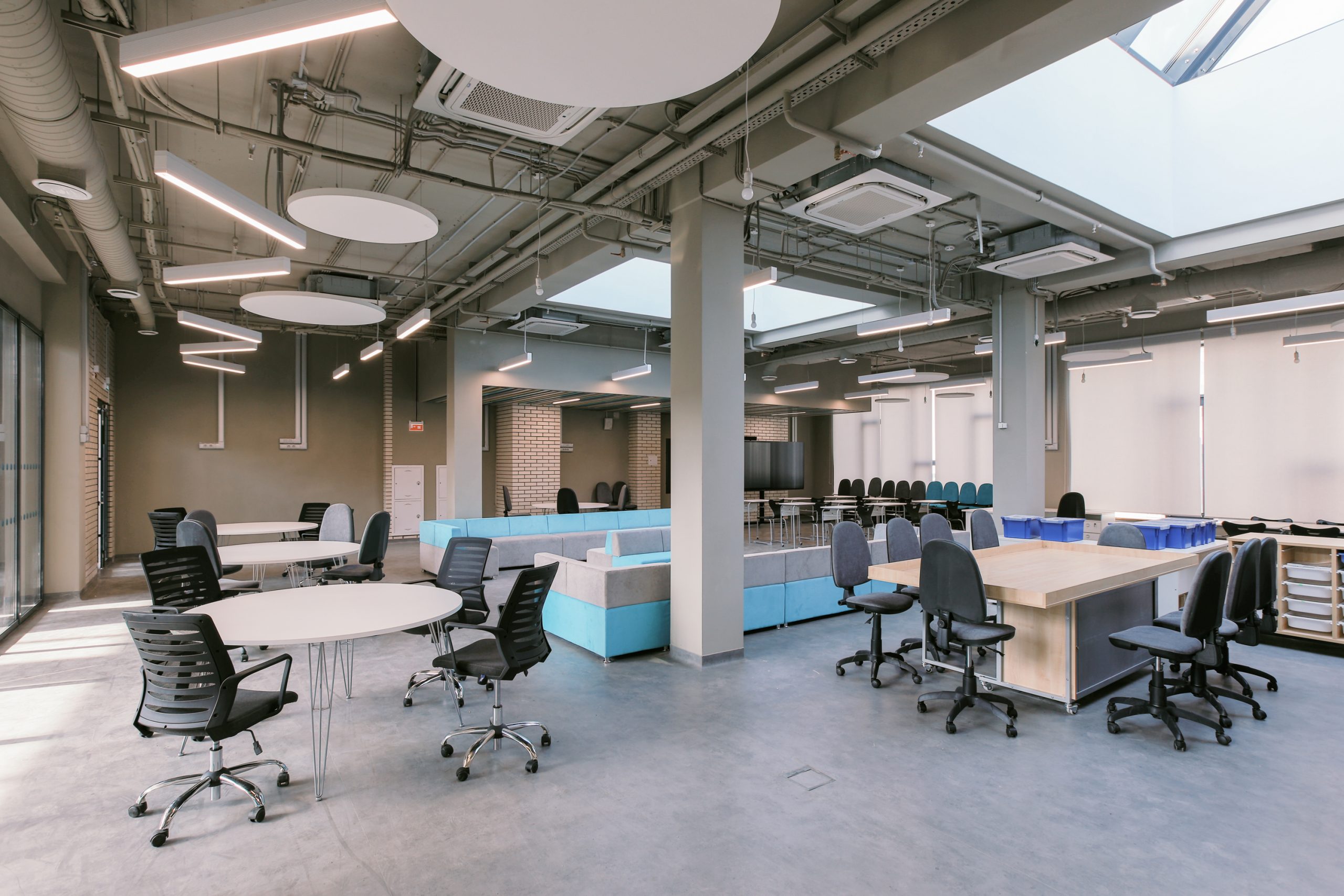 The Life and Death of School Open Spaces: Why are Open Classrooms Being ...